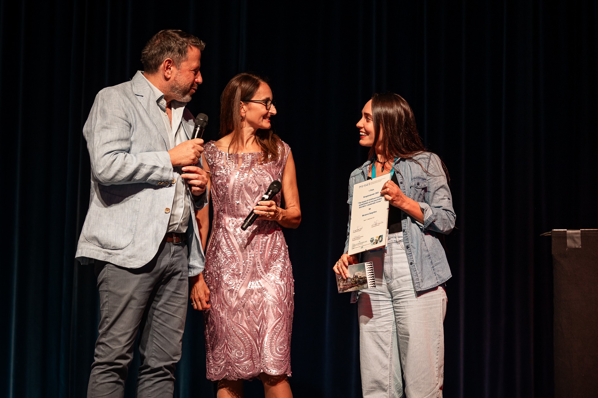 La Dre M. Gorgellino reçoit le 1er prix du poster scientifique à Bâle ...